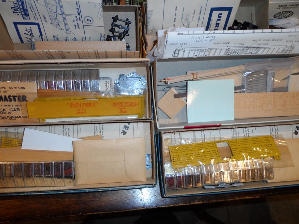 HO SCALE FREIGHT CAR KITS INCOMPLETE KITS LOT OF 13 | eBay