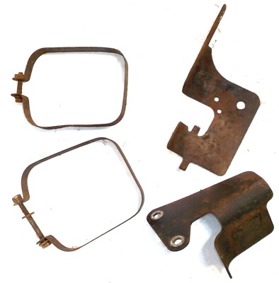 Briggs & Stratton 190702 Engine 8HP Fuel Tank Mount 390405 390406 (Lot ...