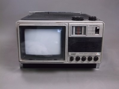 MONTGOMERY WARD VINTAGE GEN12100A PORTABLE COLOR TV 30 DAY WARRANTY | eBay