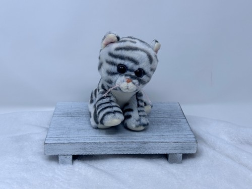 Ty Beanie Babies MILLIE the Cat 6" Beanbag Plush Toy | eBay