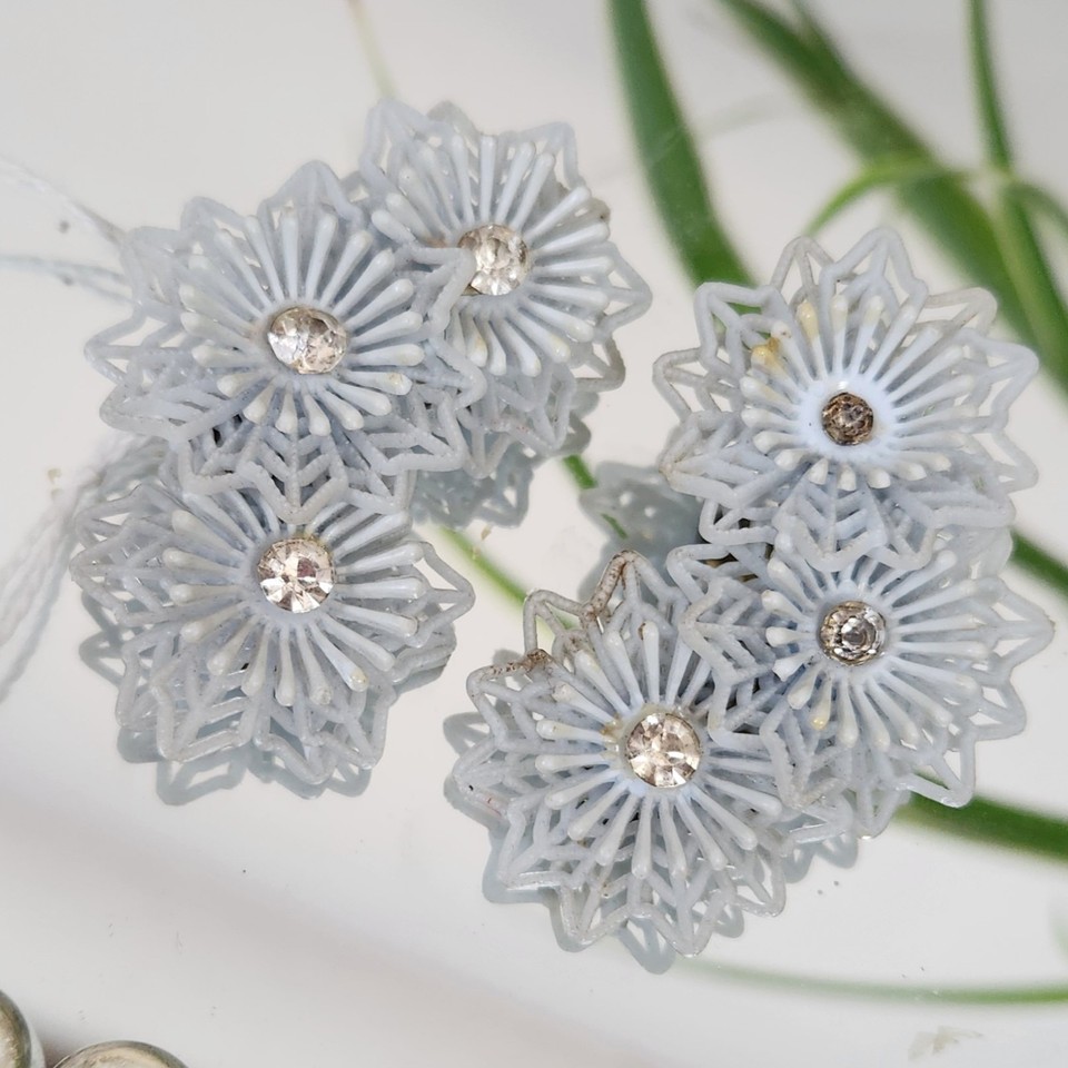 Vintage 50s Soft Plastic Rhinestone Flower/Snowflake Earrings | eBay