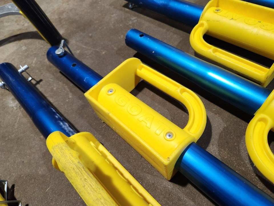 The Goat Steep Assist Roof Ladder Compact Goat (6 Pieces) | eBay