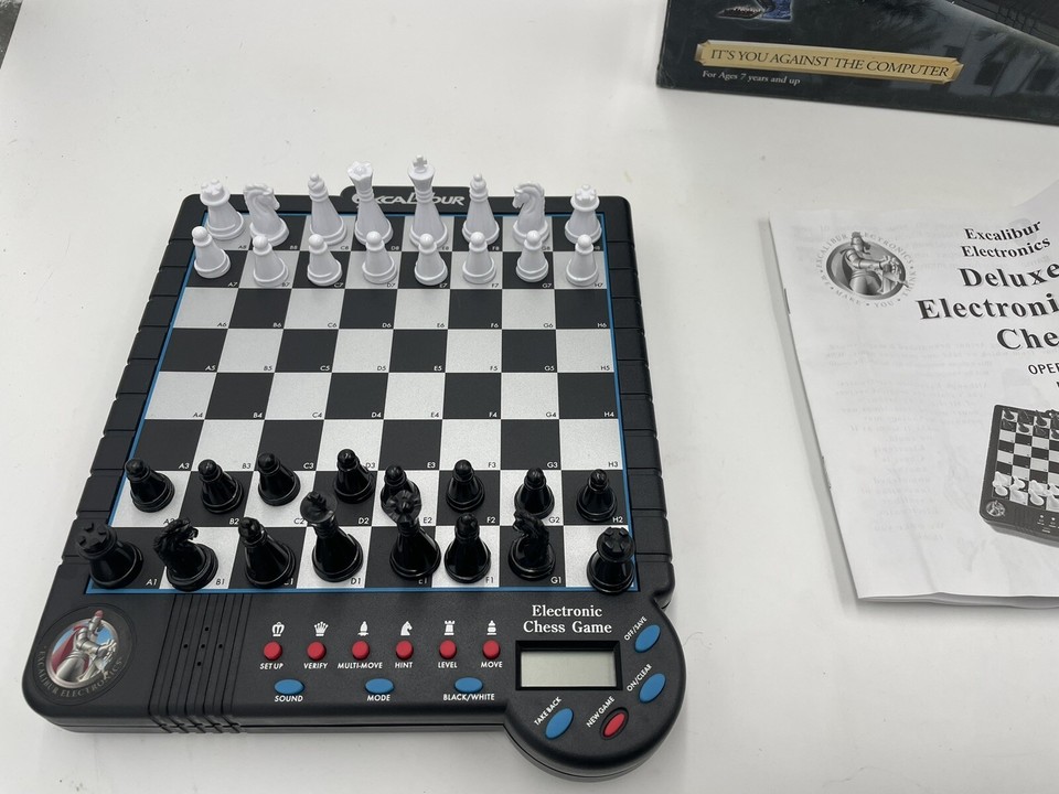 Excalibur Deluxe Electronic Chess Game Saber IV Teach Mode 73 Level ...