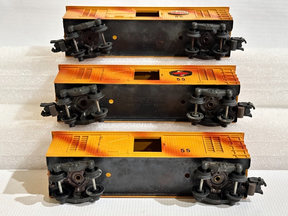 AMERICAN FLYER THREE 24055 GOLD BELT LINE AMMO KNUCKLE COUPLER BOX CARS ...