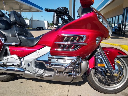 Kuryakyn - 7319 - Premier Shark Gills with Fairing Vent Trim for sale ...