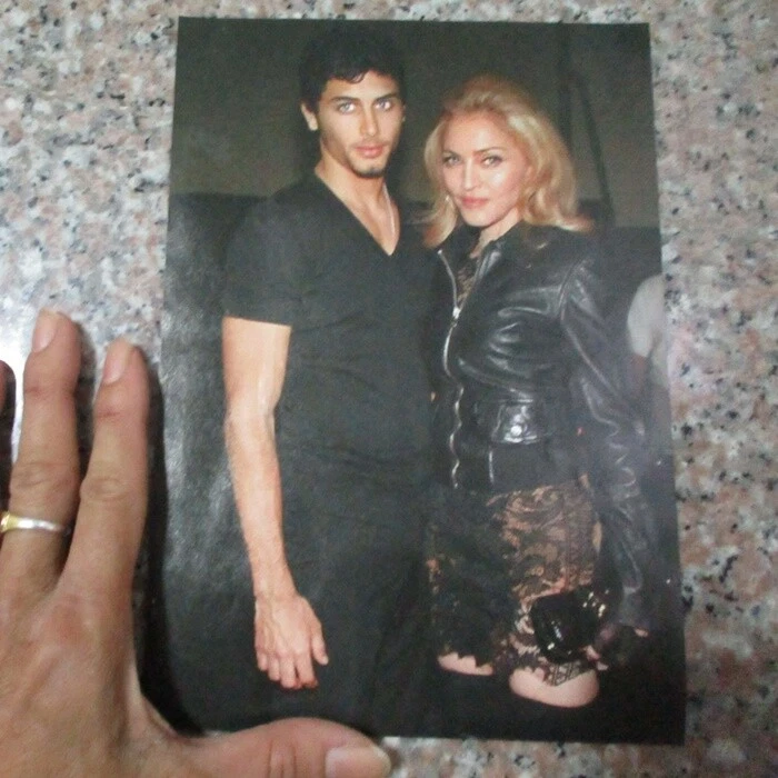 Madonna Boyfriend Jesus Luz