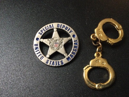 US MARSHAL SPECIAL DEPUTY &HANDCUFFS PIN 1 INCH | eBay