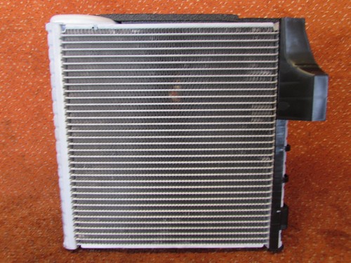 3C1820103B Klima Verdampfer Denso Klimaanlage VW Passat 3C Golf Plus ...