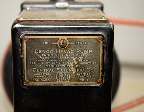 Cenco Hyvak vacuum pump Central Scientific collectible vintage ...