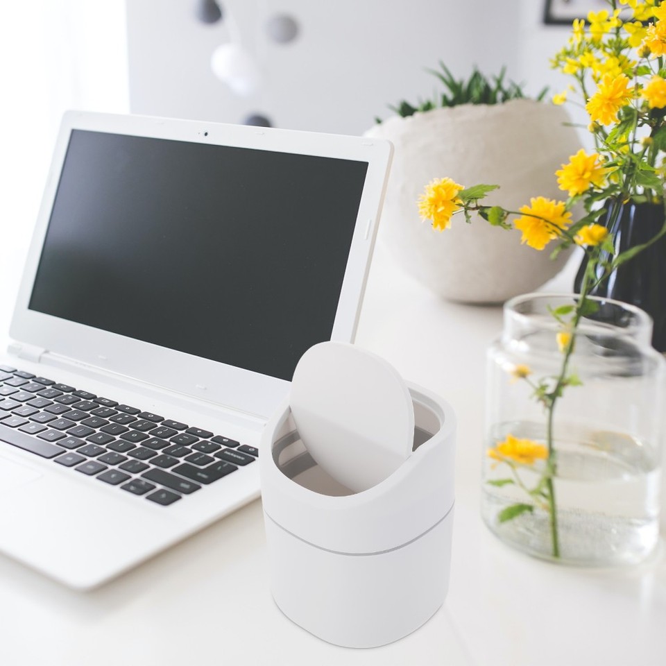 Mini Trash Can with Lid Small Cans Wastepaper Container Desktop Storage ...