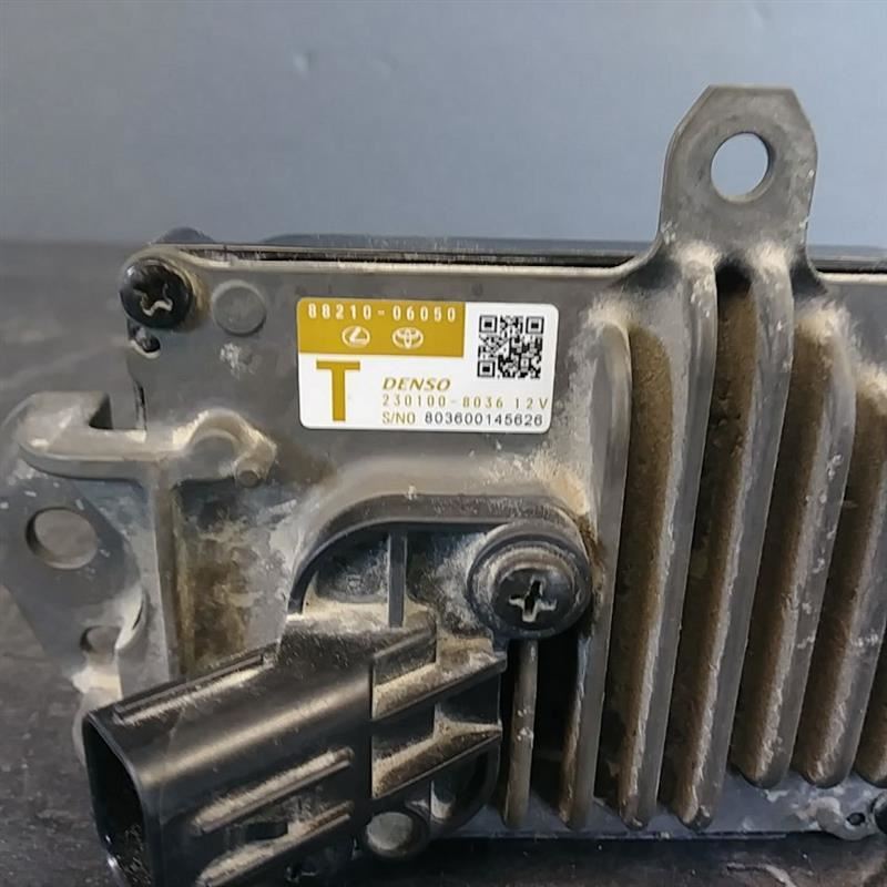 2021 TOYOTA RAV4 OEM Radar Unit Front Adaptive Cruise ID 88210-06050 ...