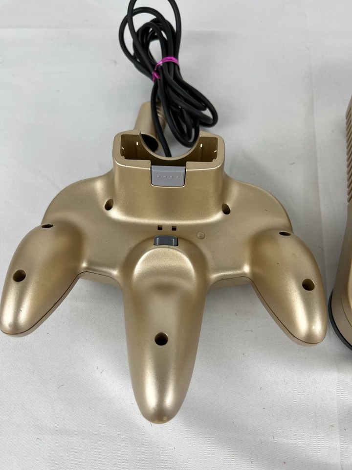 Nintendo 64 Gold Limited N64 Controller w/box | eBay