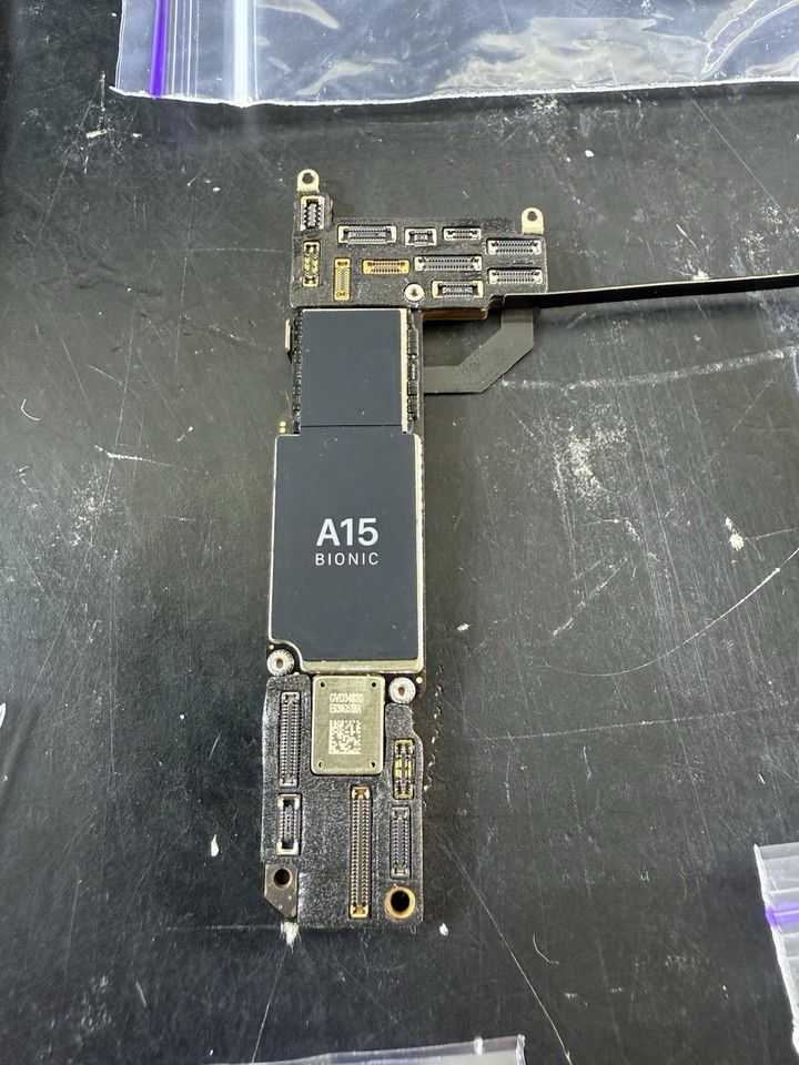 iPhone 13 Motherboard and Other Parts READ | eBay