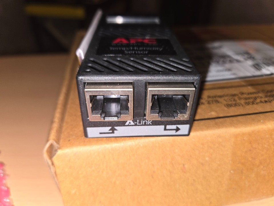 APC AP9520TH Temperature and Humidity Sensor 763615800198 | eBay