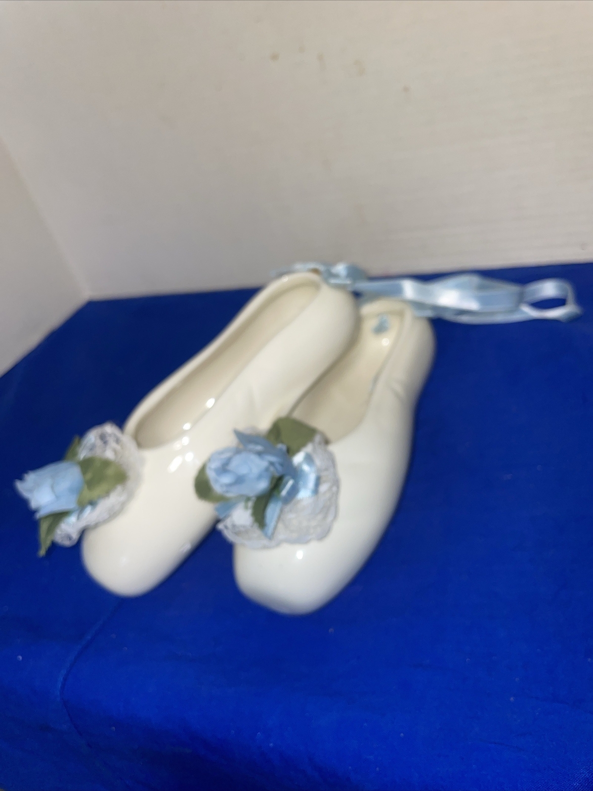 BEAUTIFUL CERAMIC BALLET SLIPPERS Wall Decor- Estate Find | eBay