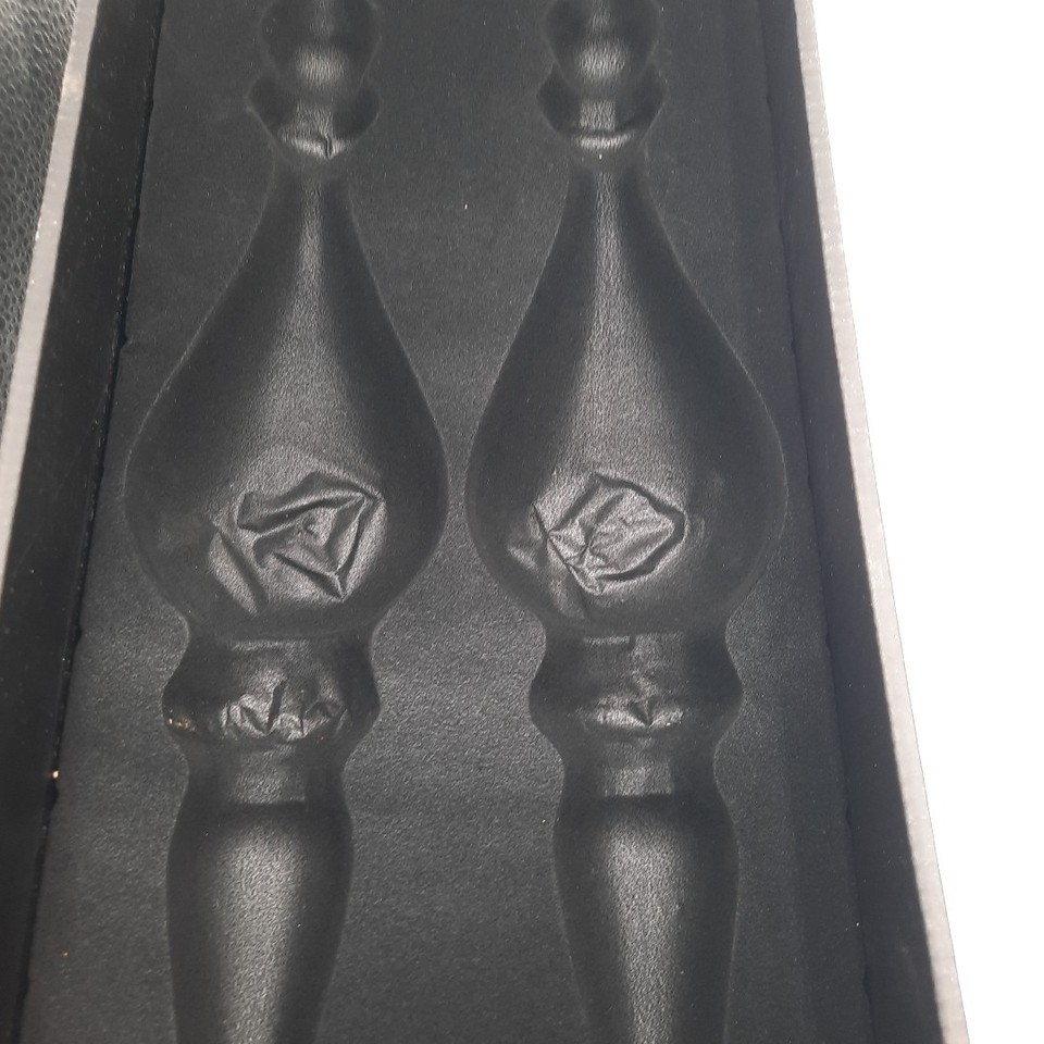 ROBERT STANLEY HOME COLLECTION SET OF 2 RED FINIAL 14" ORNAMENTS IN ...