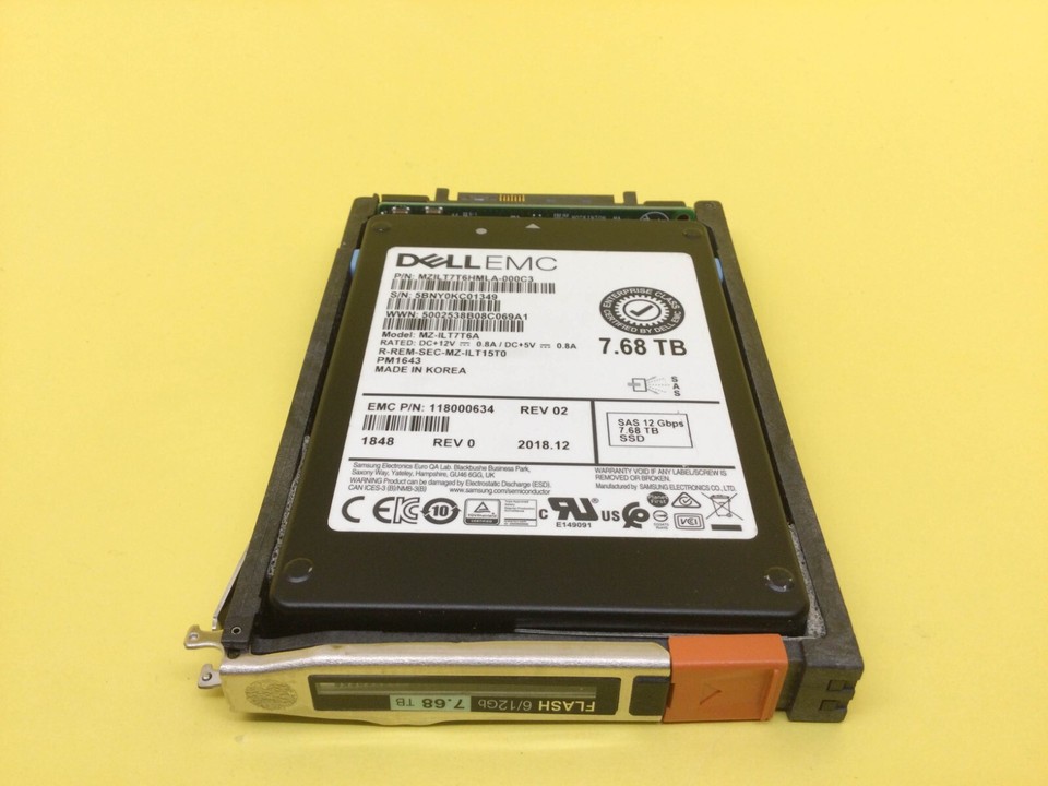 005052556 EMC 7.68TB SAS 12Gbps 2.5in FLASH SSD 118000634 Samsung MZ ...