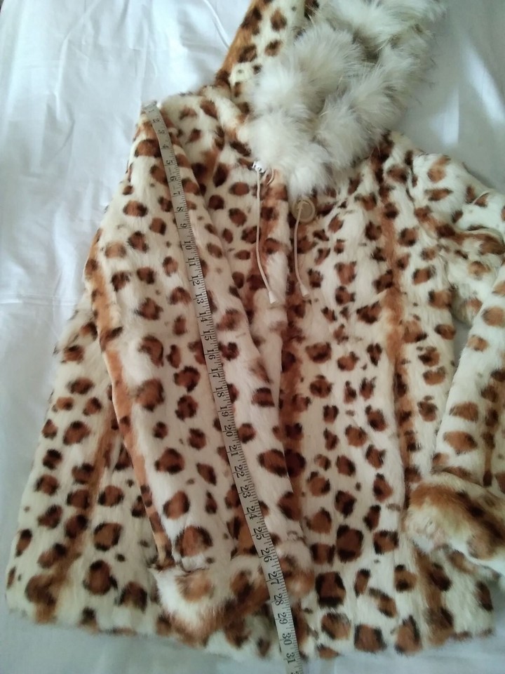 Rabbit fur jacket with hood Rabbit fur jacket with leopard print Size ...