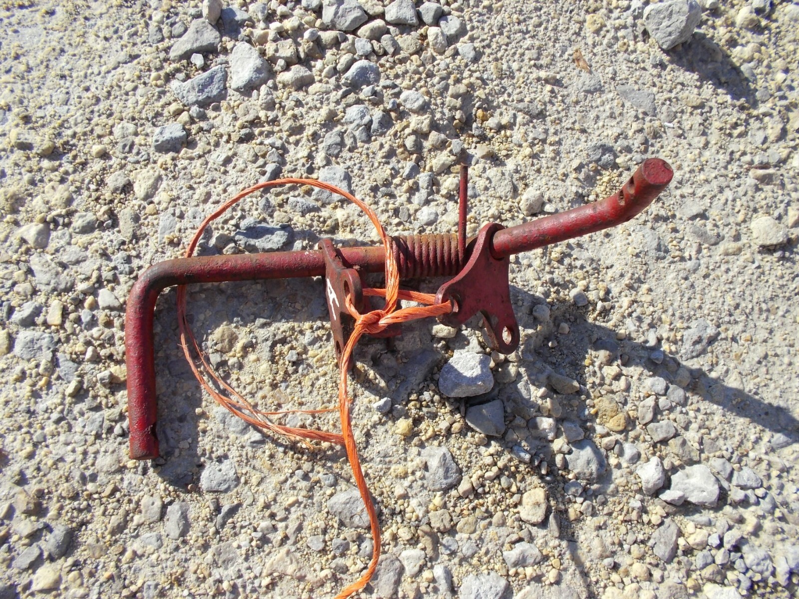 Farmall IH A tractor Vac Vacuum lift pivot rod & mounting brackets | eBay