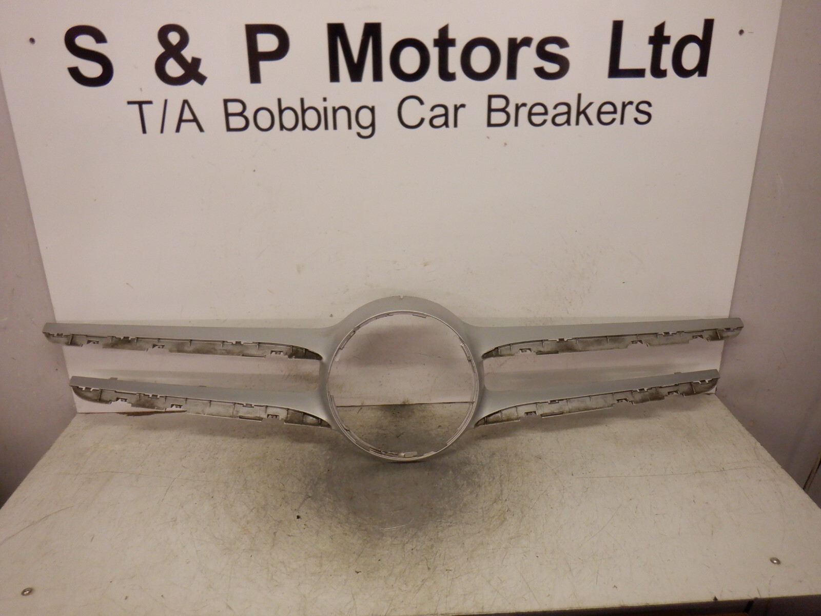 MERCEDES C Class W205 Front Bumper Grill 2014 to 2018 A2058880160 ...