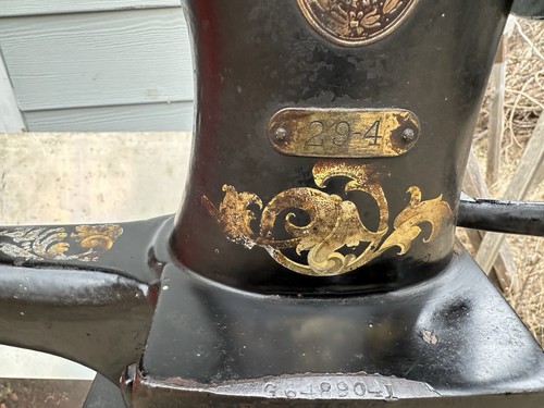 Antique 1918 Singer Model 29-4 Treadle Sewing Machine for Leather/Heavy ...