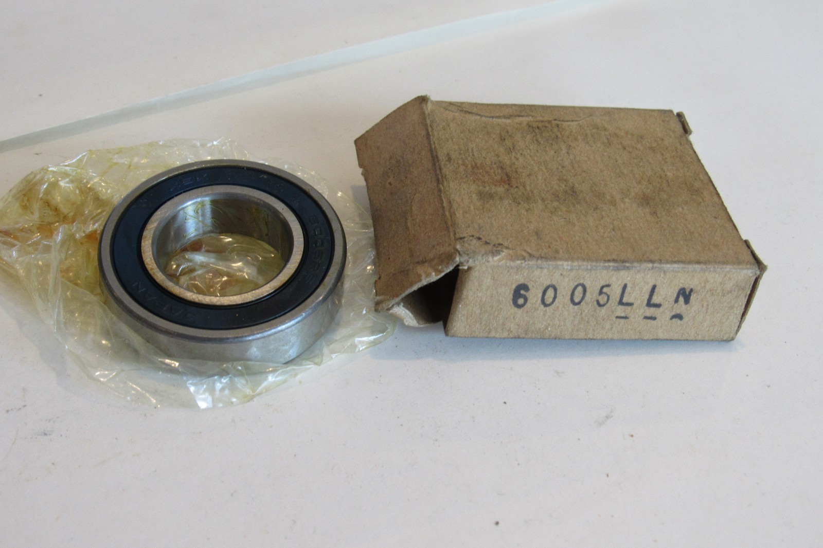 NEW KSK 6005RS Bearing FREE SHIPPING! | eBay