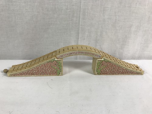 Thomas & Friends Arched Red Clickety Clack Stone Wooden Railway Bridge ...