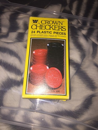 24 VINTAGE WHITMAN CROWN & STAR CHECKERS PLASTIC 12 RED 12 BLACK | eBay