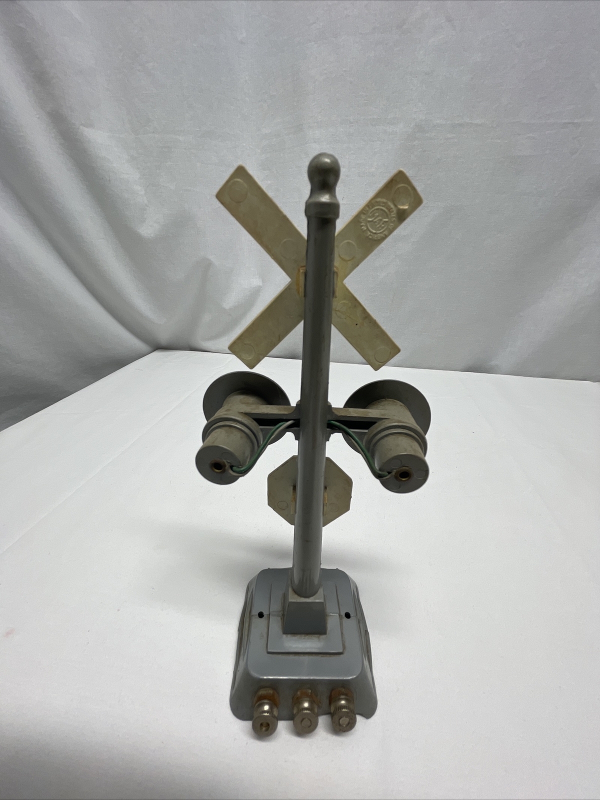 Marx 417 O Scale Model Railroad Crossing Stop On Red Signal | eBay