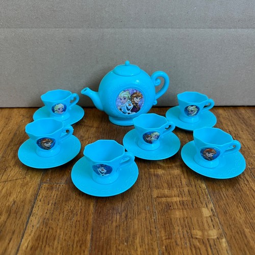 Disney Frozen Tea Set 14 Pieces Service For 6 Play Set Anna Elsa Olaf ...