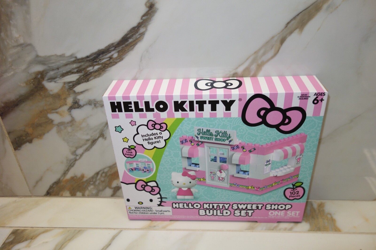 Sanrio Hello Kitty Sweet Shop Build Set & Pool Party Includes Hello ...