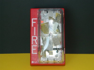 SIMPLEX 4904-9136 VISUAL ONLY V/O 24VDC 110CD RED 1HZ FIRE ALARM STROBE ...