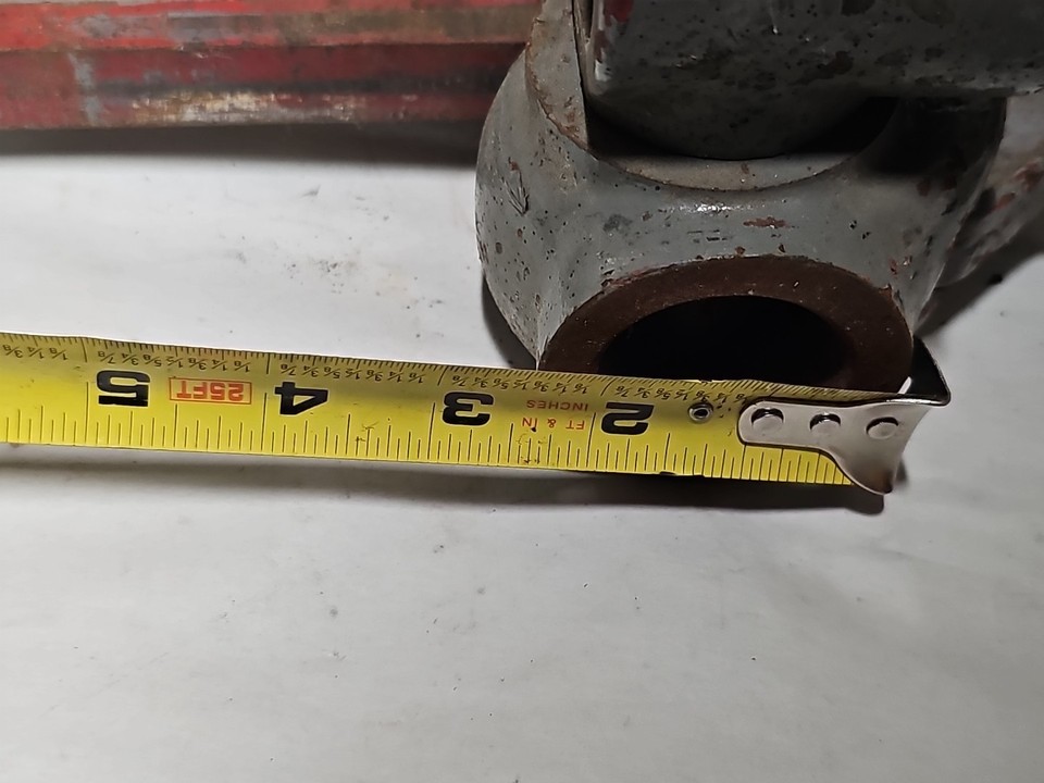 Vintage Will-Burt Versa-Vise? Pivoting Bench Vise 2-1/2" Jaws USA ...