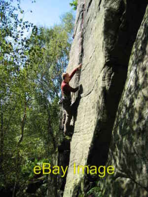 Photo 6x4 Rock climbing on Rivelin Edge Rails c2003 | eBay UK