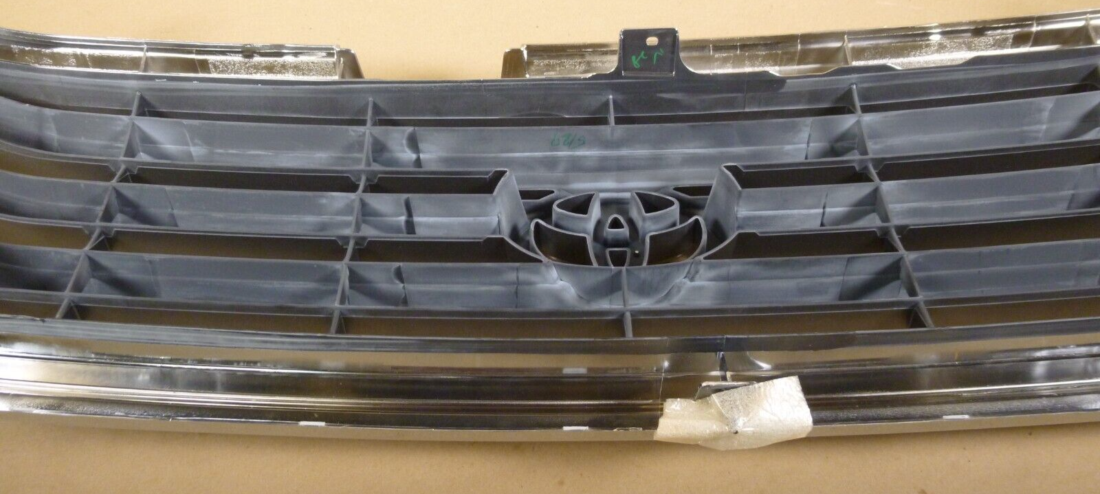 53101-60260 Toyota Grille Radiator 5310160260 Genuine OEM Part for sale ...