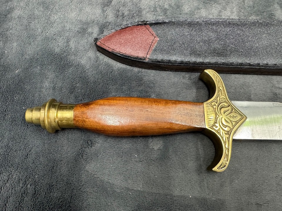 Stainless Steel Medieval-style Arming Short Sword Wood & Brass. Leather ...