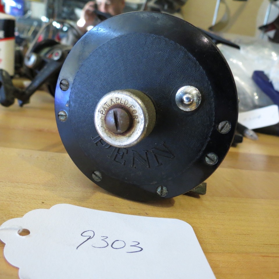 Vintage Penn 85 pat. D fishing reel with vintage tension knob ...