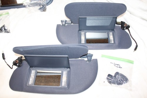 98-05 Lincoln TOWN CAR Dual Sunvisors w/ Sun Visor Clips LIGHTS Blue ...