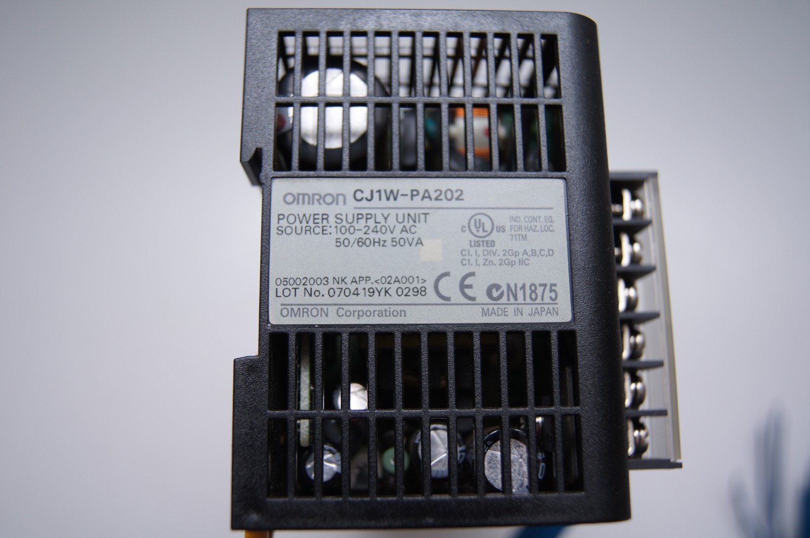 Omron CJ1W-PA202 Sysmac CJ1G CPU43H , NCF71 SCU21-V1 AD041-V1 ID231 ...