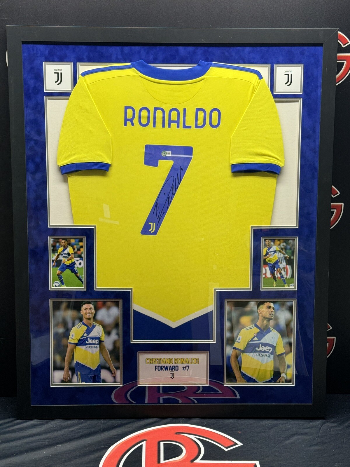 Cristiano Ronaldo Autographed Memorabilia | Signed Photo, Jersey ...