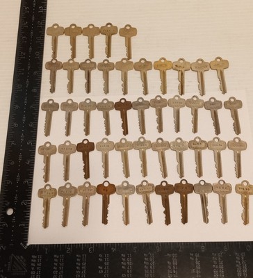 48 ea.-USED-BEST-FACTORY-CUT- KEYS-FROM THE CLOSED TEXACO REFINERY-AMARILLO,TX | eBay