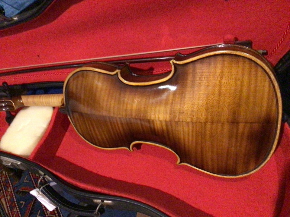Good quality Small Viola 15 1/4 inch back Made in Hungary With Case ...