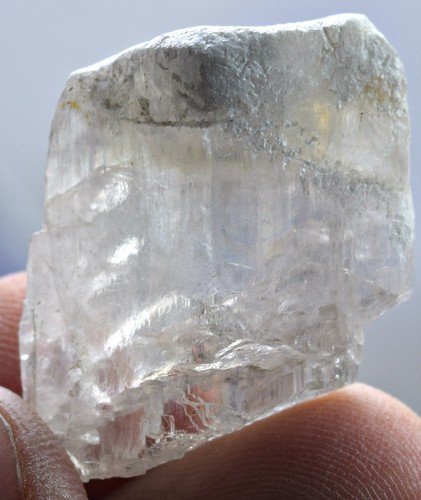 Size 26x22x13mm 13 gram quality Tremolite crystal with Rainbow ...