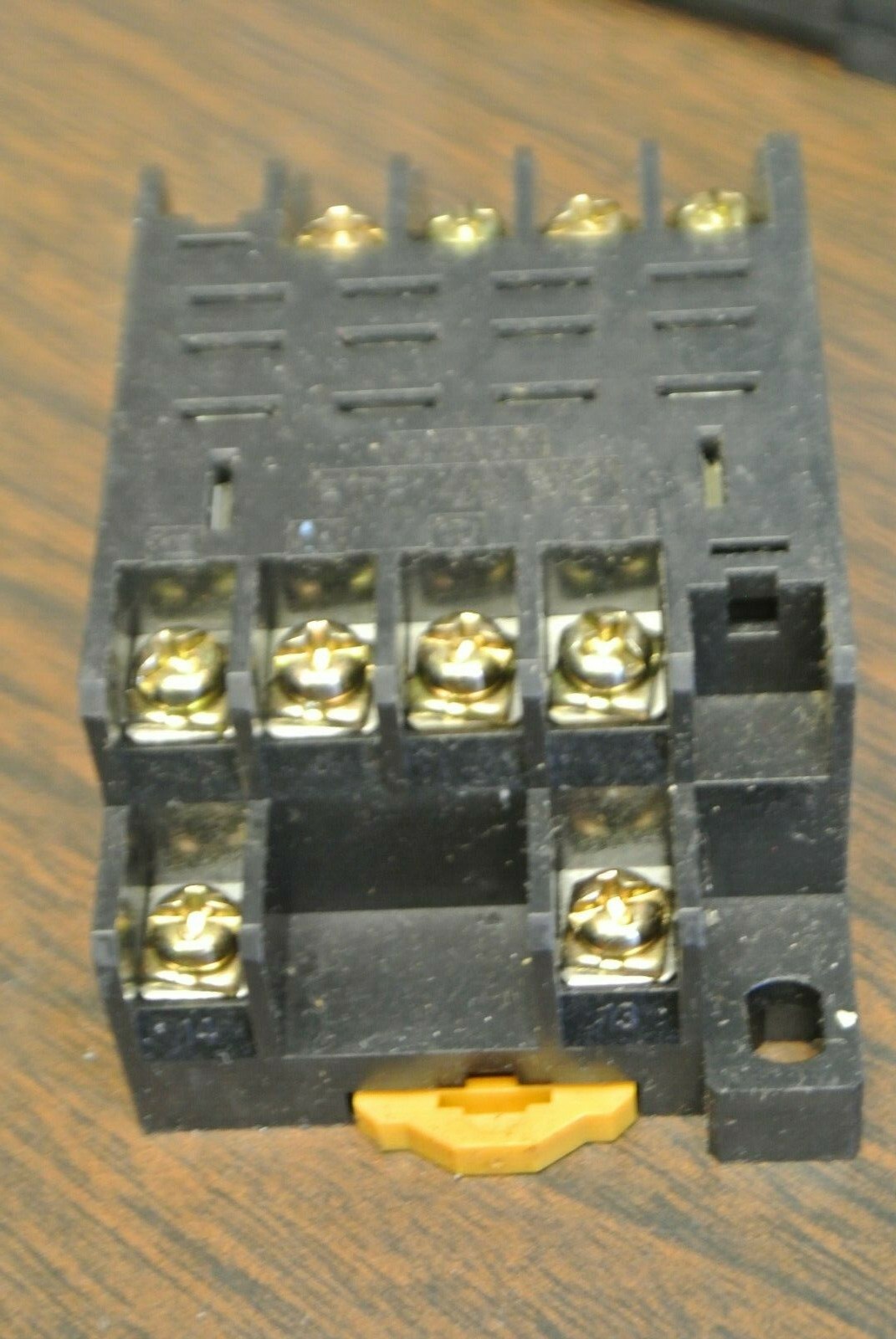 LOT of 3 / OMRON PTF14A RELAY SOCKET BASE / 14-PIN / 10A, 240V MAX | eBay