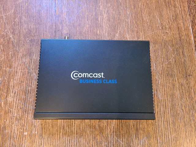 Comcast NETGEAR CG3000DCR Business Class Advanced Cable Modem Gateway ...