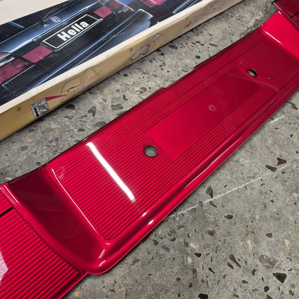 Golf 3 Mk3 Red Hella Heckblende Reflector NOS Rare | eBay