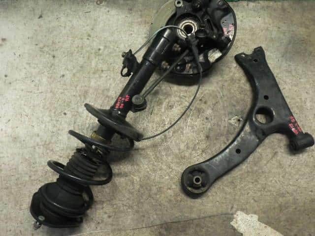 TOYOTA COROLLA 2001 Front Left Strut Assembly 4852019665 [Used ...