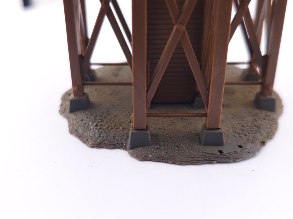 *READ Atlas? HO Scale Green Water Tower Assembled Model Railroad Layout ...