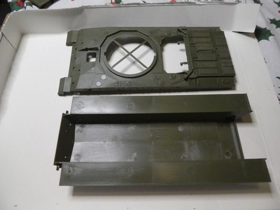 Trumpeter British Challenger 11 kit no 00308 1/35 scale TOP AND BOTTOM ...