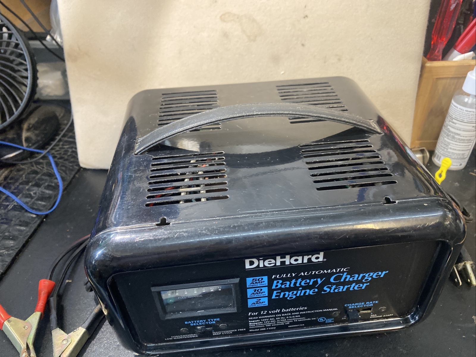 DieHard+Battery+Charger+Engine+Starter+For+12+Volt+Batteries+Model+200. ...